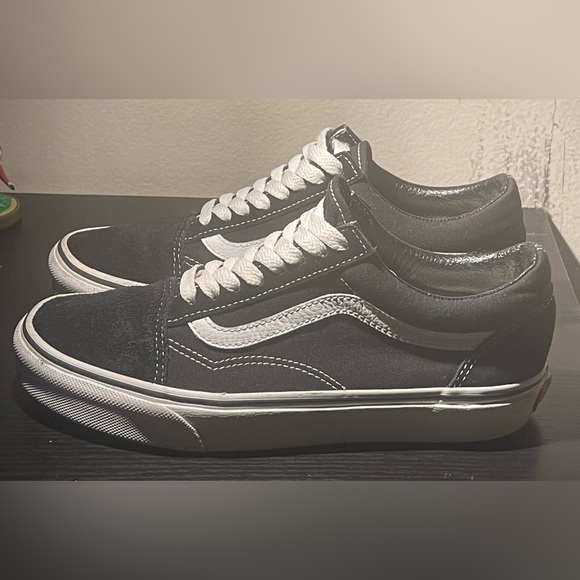 Vans | Shoes | Vans Unisex Old Skool Skate Shoes Black 57698 Sneakers ...